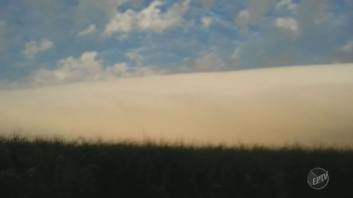 'Nuvem rolo' chama atenção de moradores da região de Campinas ...