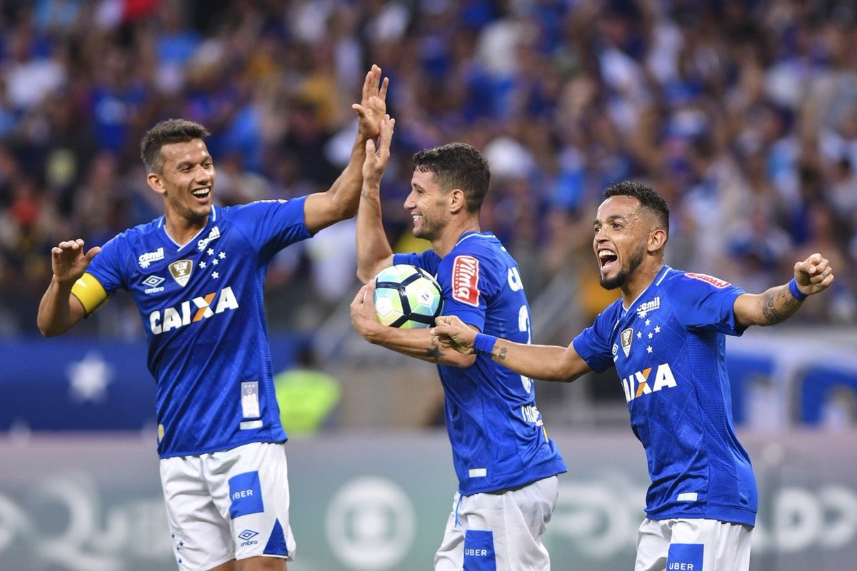 Números e marcas fazem o Cruzeiro ser o destaque do returno no ...