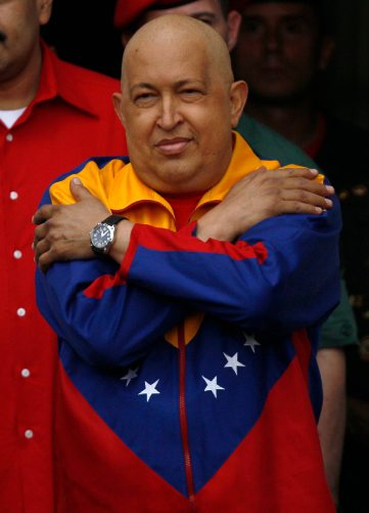 Chávez anuncia retorno à Cuba para continuar tratamento contra câncer ...