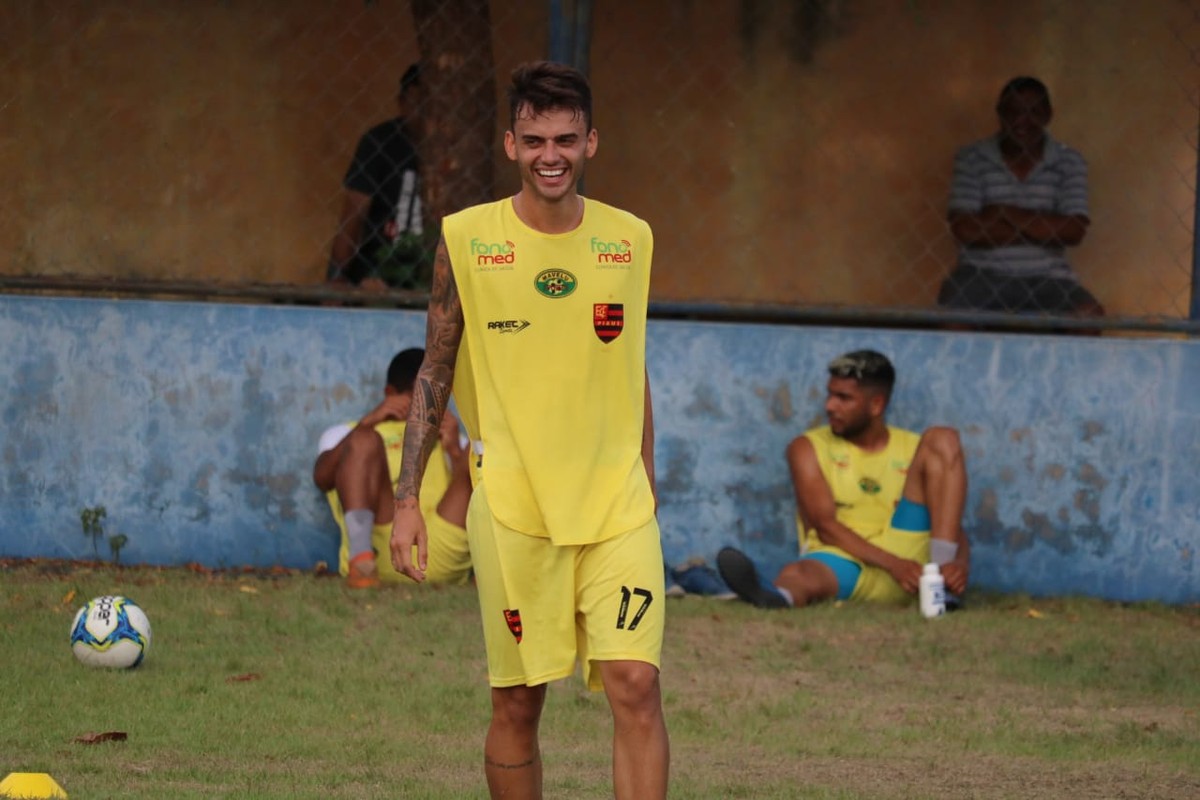 "Viemos para tenta fazer história", reforça Fred em primeira passagem ...