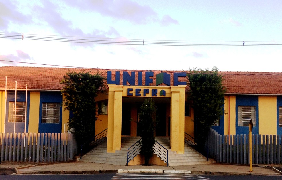 Faculdade de Botucatu, UNIFAC fica entre as 400 melhores instituições ...