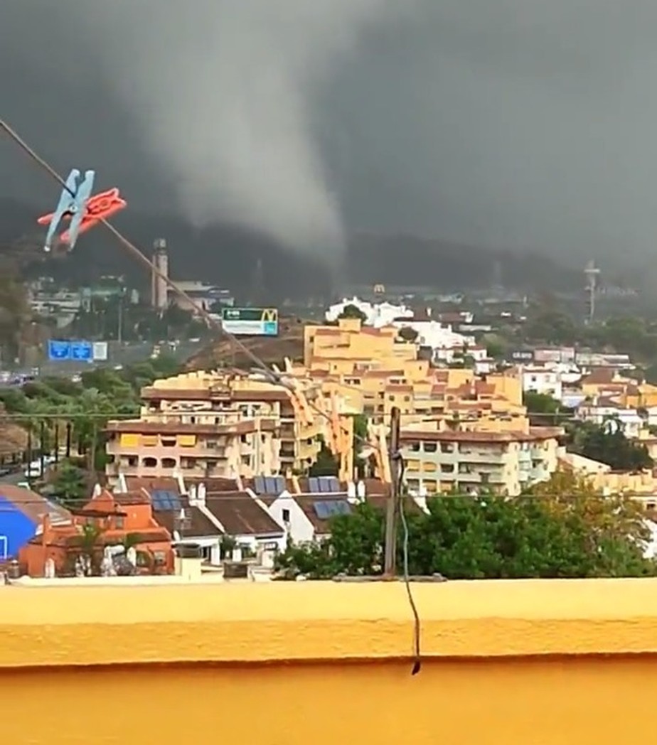 Tornado de um minuto atinge Marbella, na Espanha, e assusta moradores ...