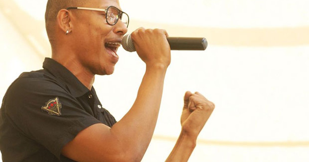 G1 - Banda O Círculo faz show gratuito no Pelourinho, em Salvador, no ...