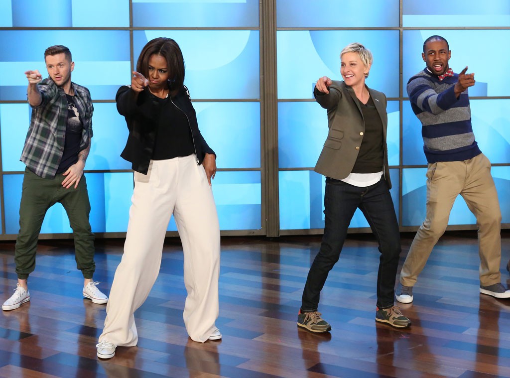 Vídeo: Michelle Obama deixa formalidade de lado e dança com Ellen ... Vídeo: Michelle Obama deixa formalidade de lado e dança com Ellen ...