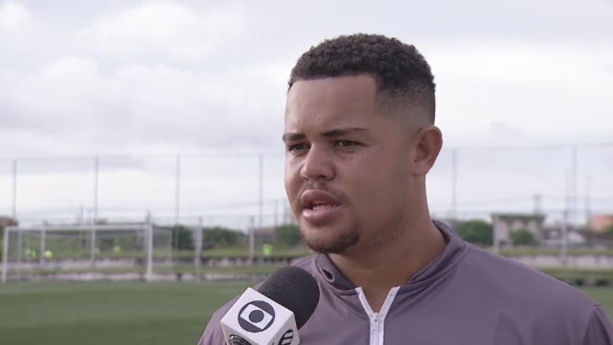 Técnico interino garante “clima tranquilo e cabeça erguida”, após ...