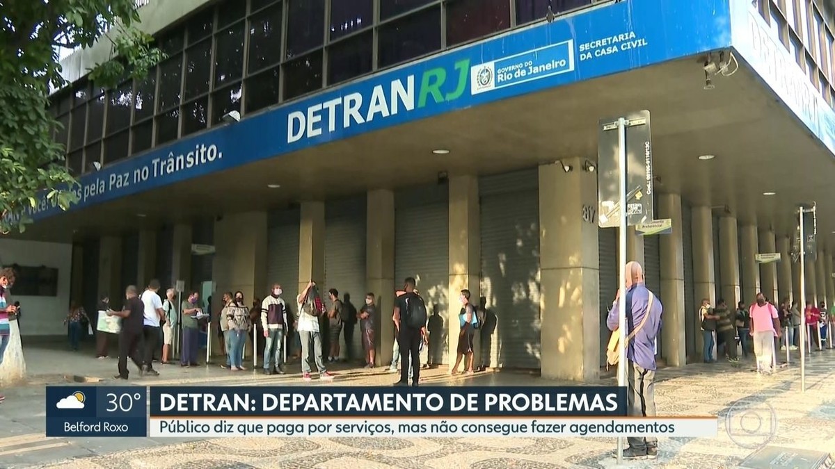 Sem conseguir agendar serviços do Detran-RJ por telefone e pela ...