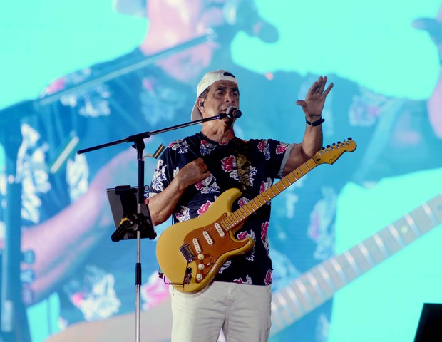 Durval Lelys abre segundo dia do Festival Virada Salvador - Quem ...