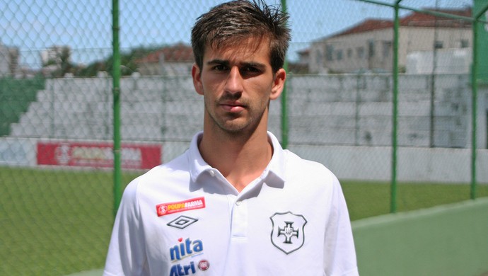 Atacante enaltece tradição da Briosa e avalia preparação do time para 2015