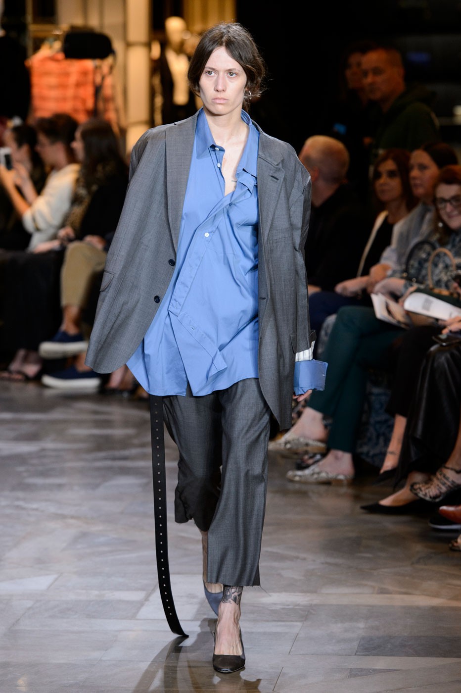 Vetements ocupa Galeries Lafayette com coleção repleta de parcerias ...