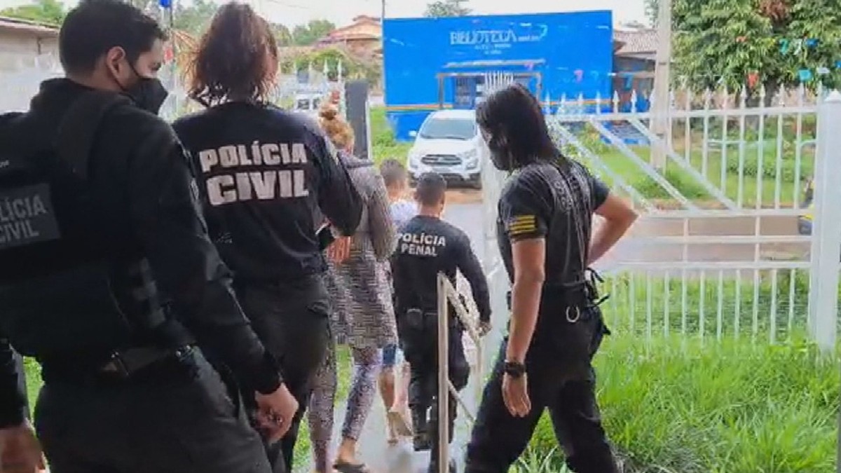 Quatro Pessoas São Presas Suspeitas De Cobrarem Até R 80 Mil Para