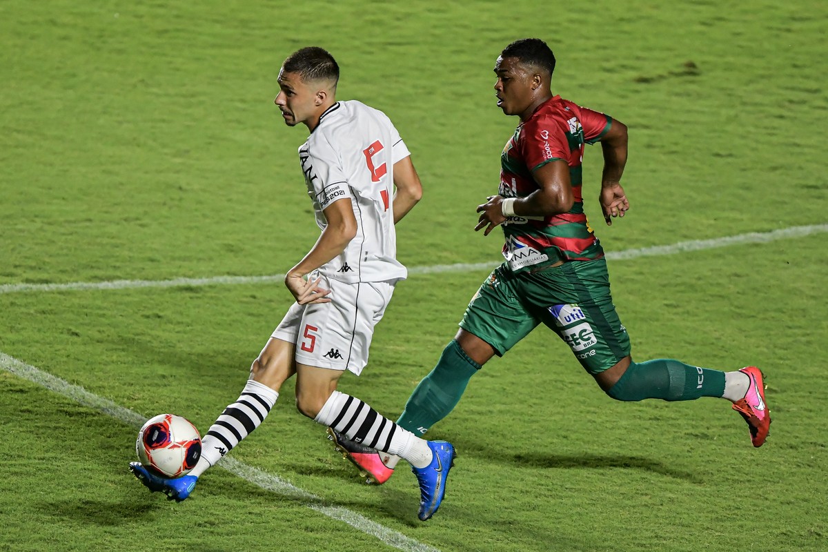 Caio Lopes se despede do Vasco e diz que sai "sem ressentimentos" | vasco | ge