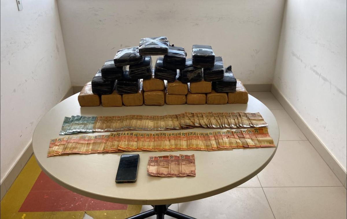 Pf Apreende 30 Kg De Drogas Em Duas Semanas De Fiscalizações Em Roraima
