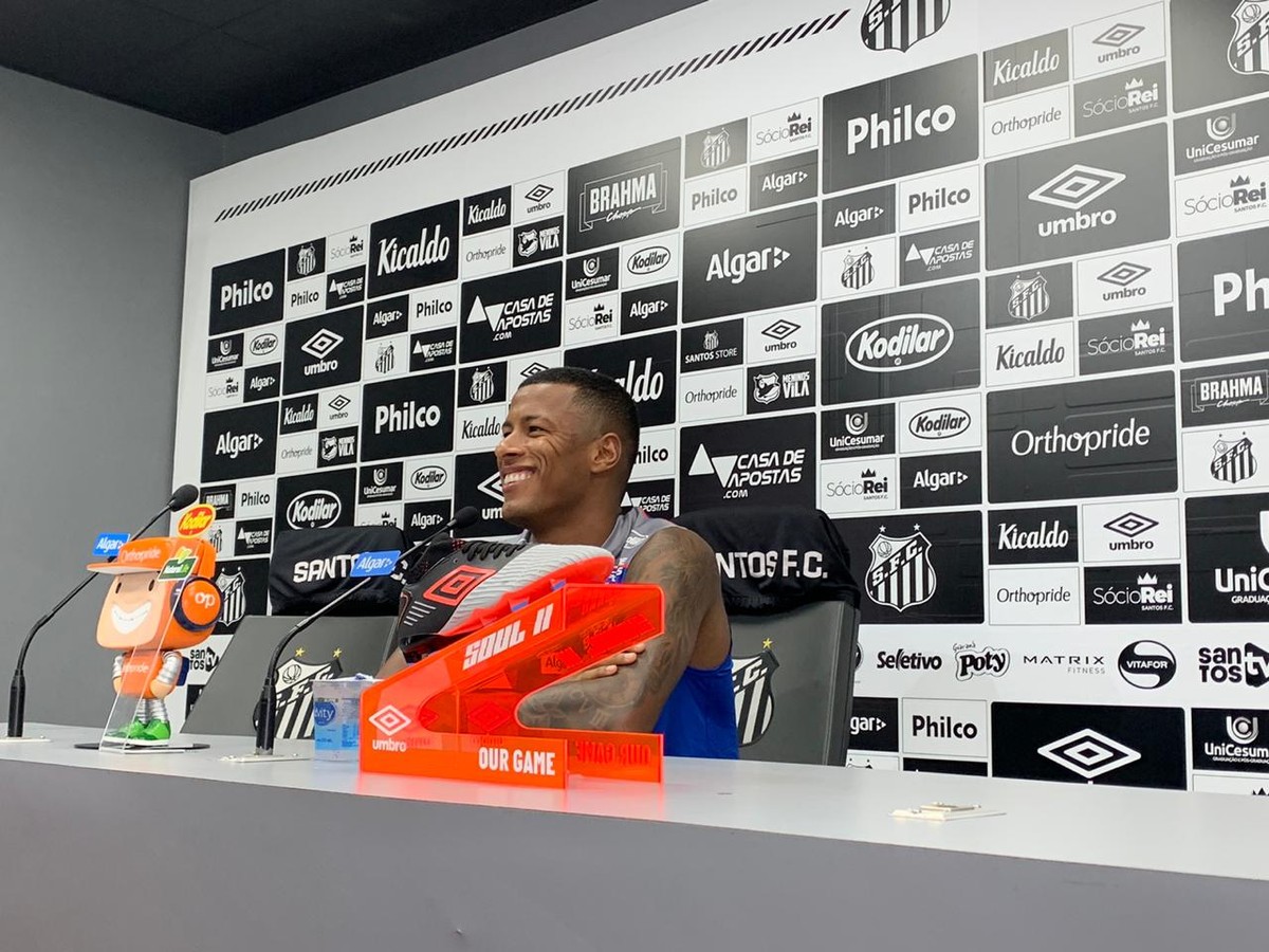 De volta ao Santos, Arthur Gomes revela papo com Soteldo e diz: "Sonho ...