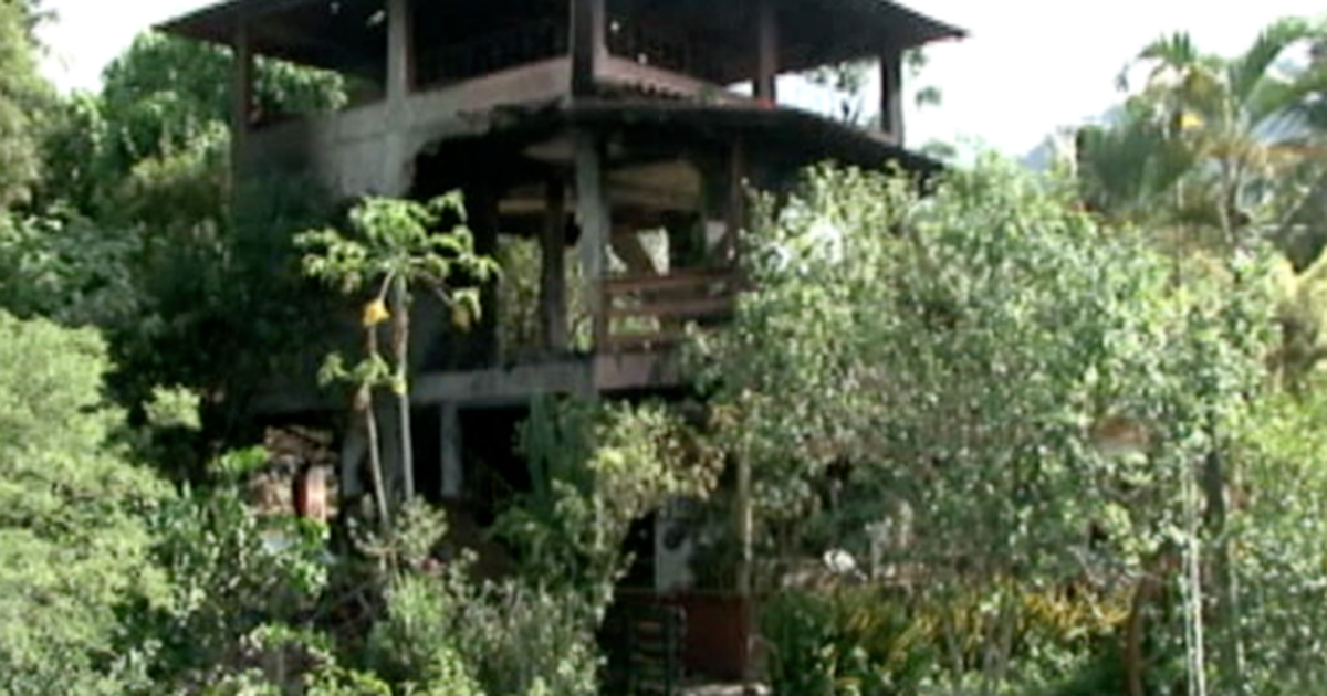 G1 - Casa explode e aposentada é arremessada para o quintal, no ES ...