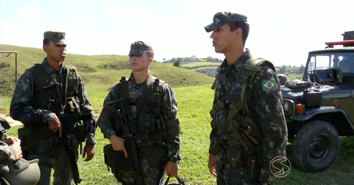 G1 - Academia Militar das Agulhas Negras promove Manobra Escolar 2014 ...