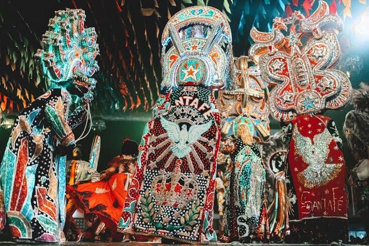 Com apresentações de grupos de tambor de crioula, ritual de morte do ...