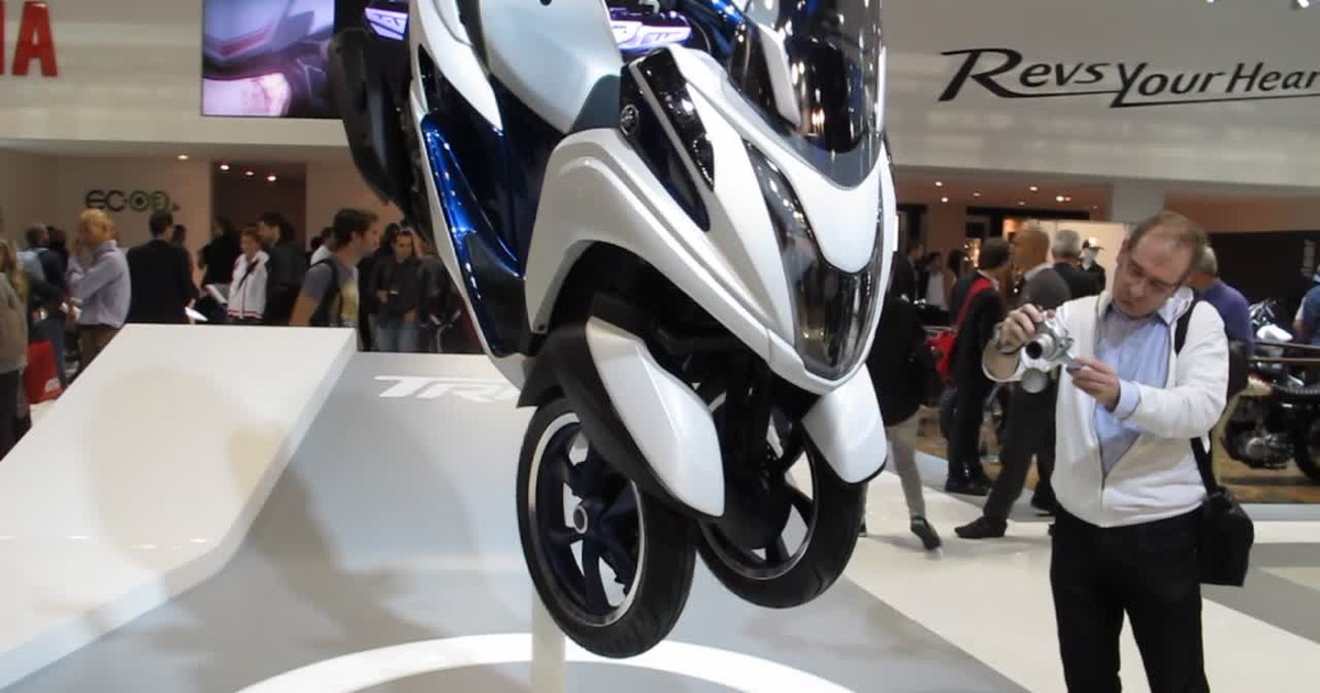 G1 - Yamaha apresenta scooter de 3 rodas que faz curvas como moto ...