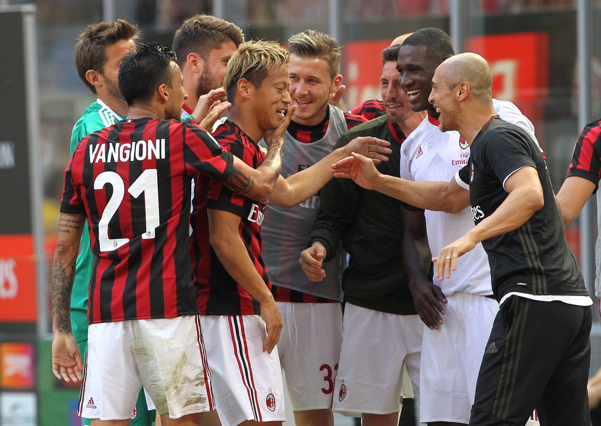Milan vence Bologna e jogará competição europeia após três anos de ...
