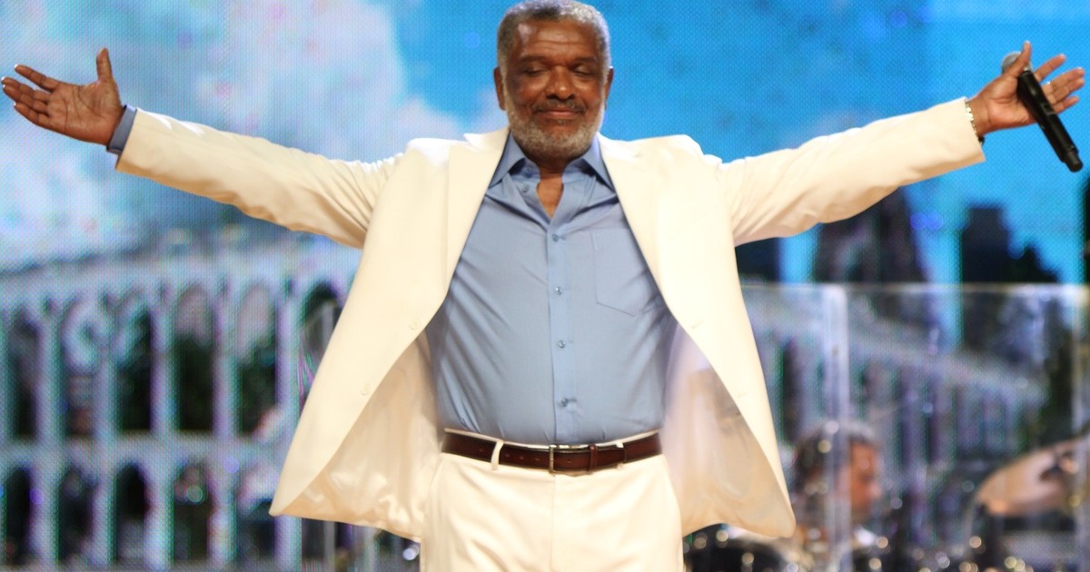 G1 - Nelson Rufino faz show '50 anos de Samba’ gratuito no Pelourinho ...