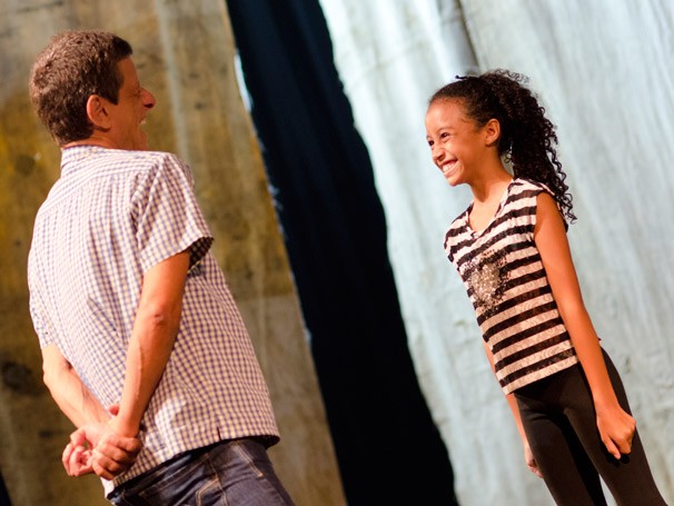 Rede Globo > reportagens - Beth Carvalho ao cubo: conheça as três ...