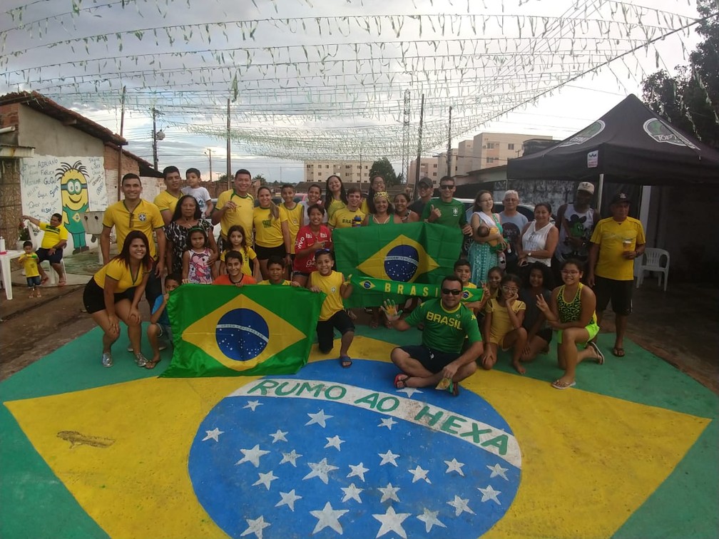 Veja como os torcedores em Macapá assistiram a estreia do Brasil na ...