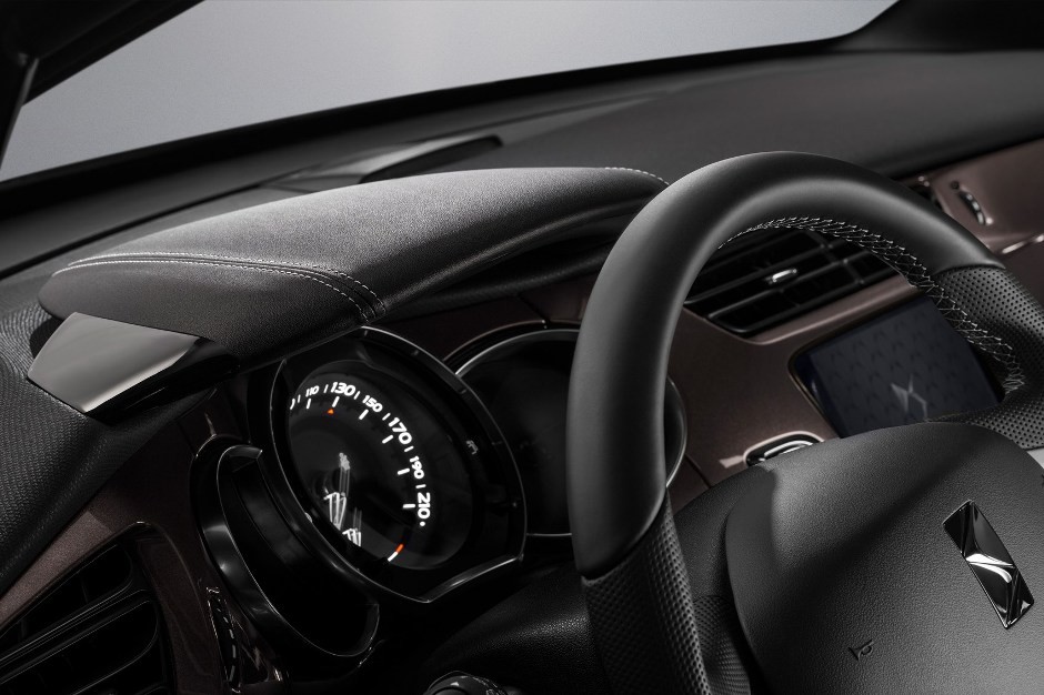 DS3 e DS3 Cabrio ganham facelift | Carros | autoesporte