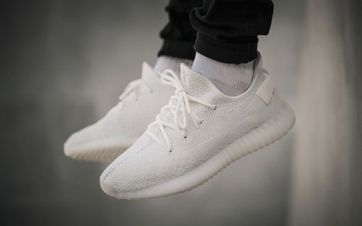Kanye West e adidas vão lançar 'milhões' de Yeezys de uma vez - GQ ...