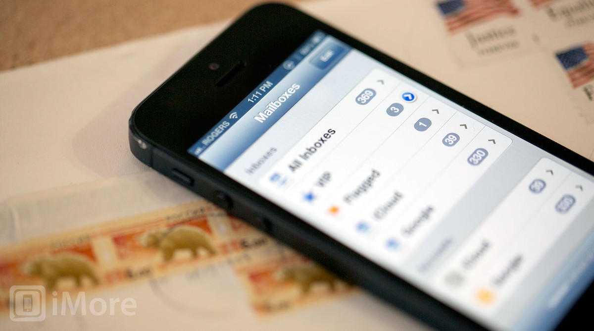 iOS 7 terá grandes mudanças visuais, com e-mail e calendários novos ...