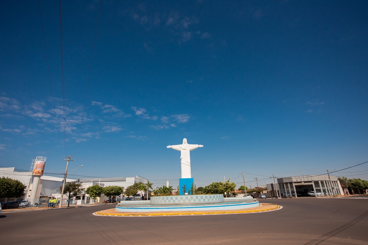 Junqueirópolis comemora 77 anos de fundação em constante ...