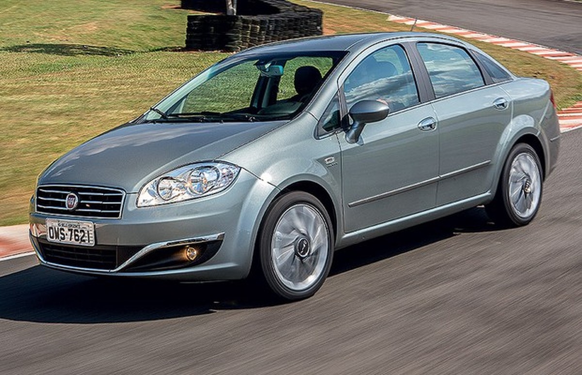 Aceleramos o novo Fiat Linea, que chega por R$ 55.850 | Testes ...