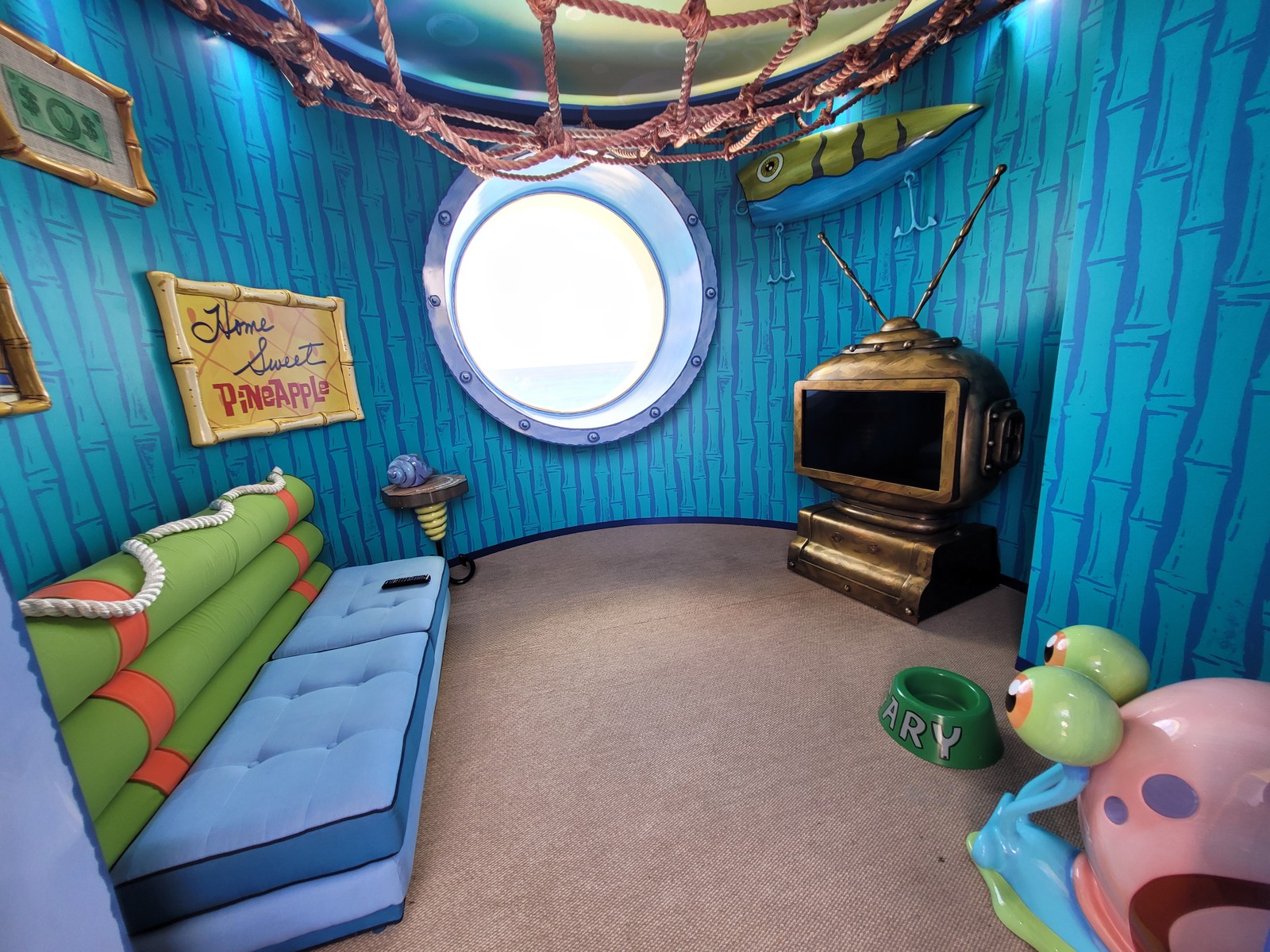 Quartos com piscinas, toboáguas e banho de slime: conheça o hotel do ...