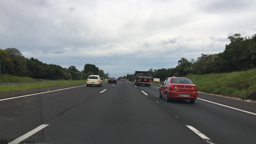 Mais de 55 mil veículos são esperados na freeway nesta quarta-feira ...