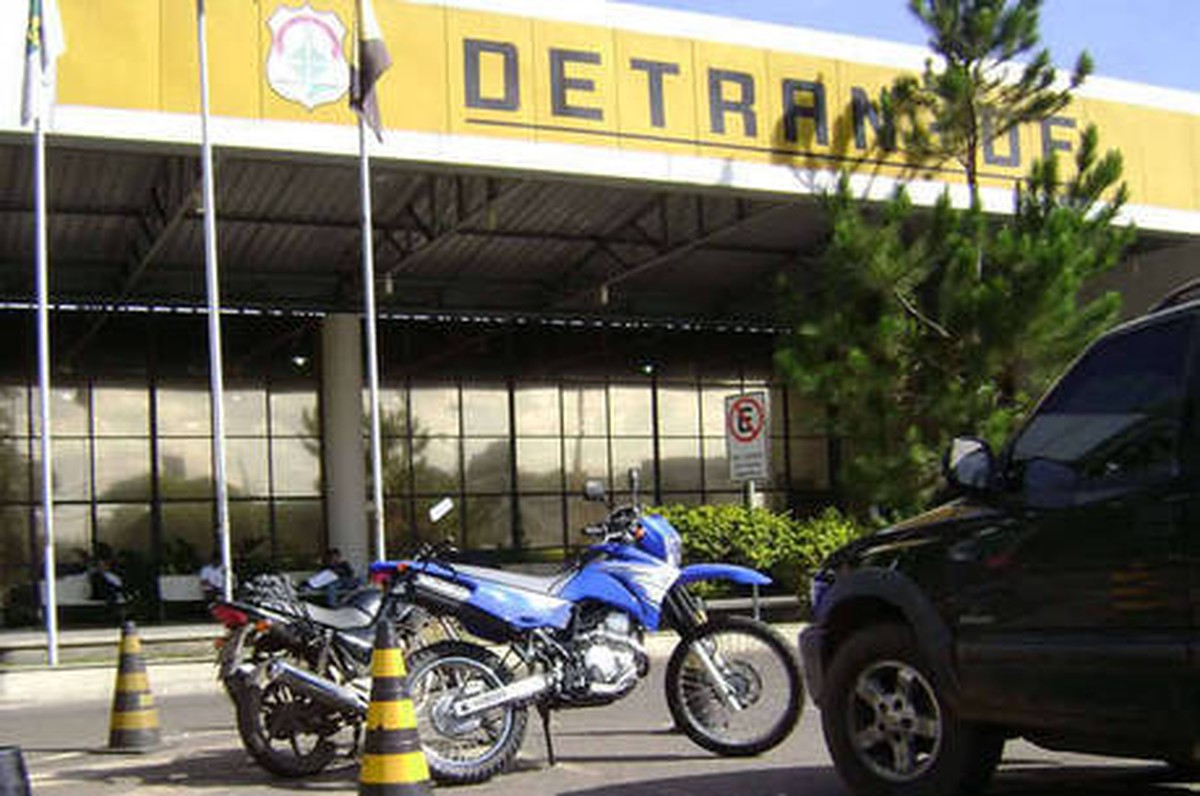 Detran lança portal de serviços online no DF | Distrito Federal | G1