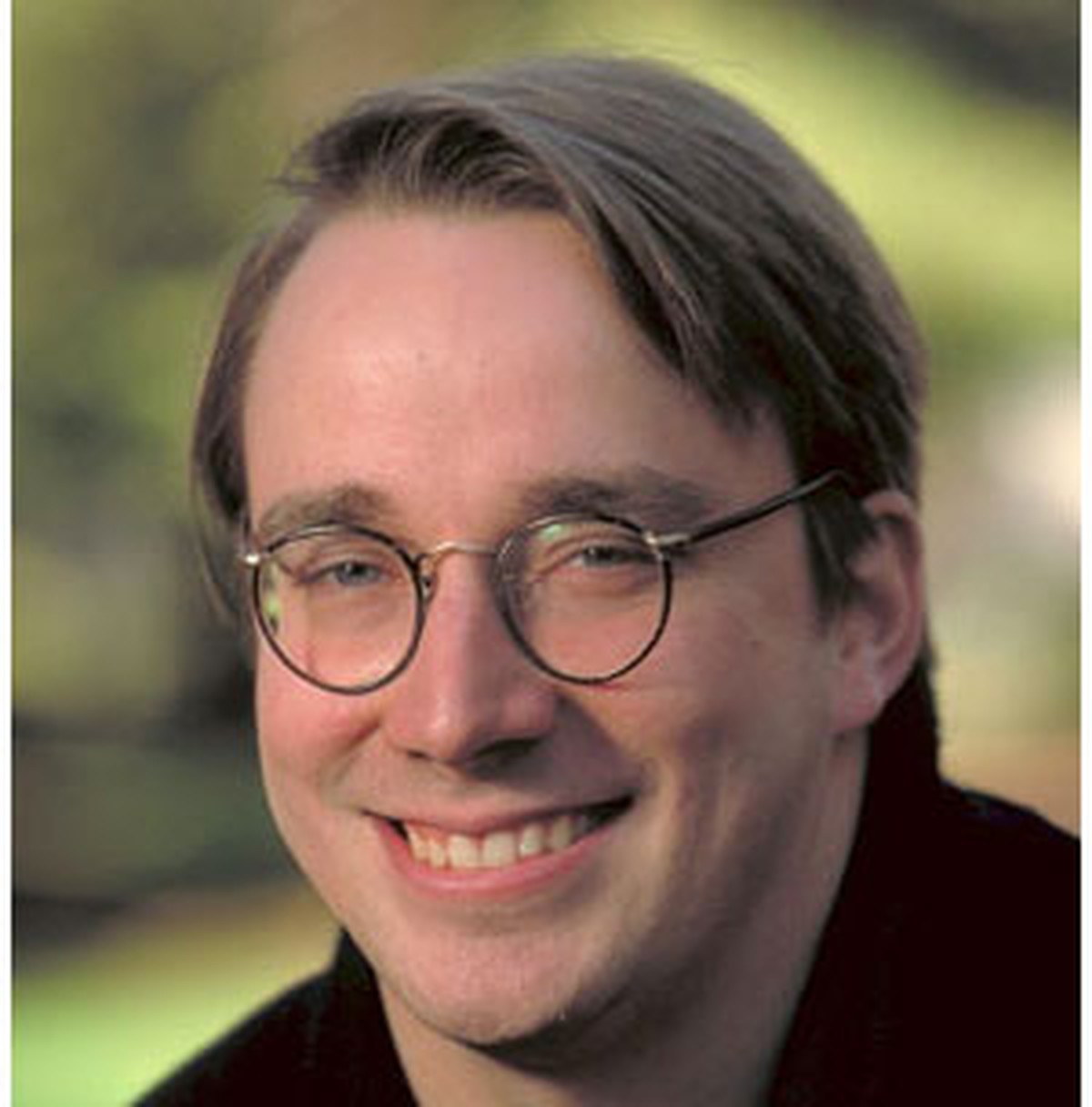 Criador do Linux, Torvalds explica por que prefere o MacBook Air ...