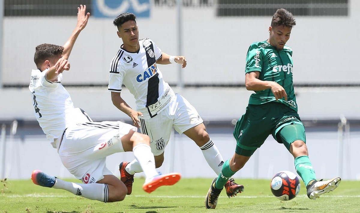 Do apelido de "novo Neymar" ao adeus precoce: promessa de 18 anos deixa ...