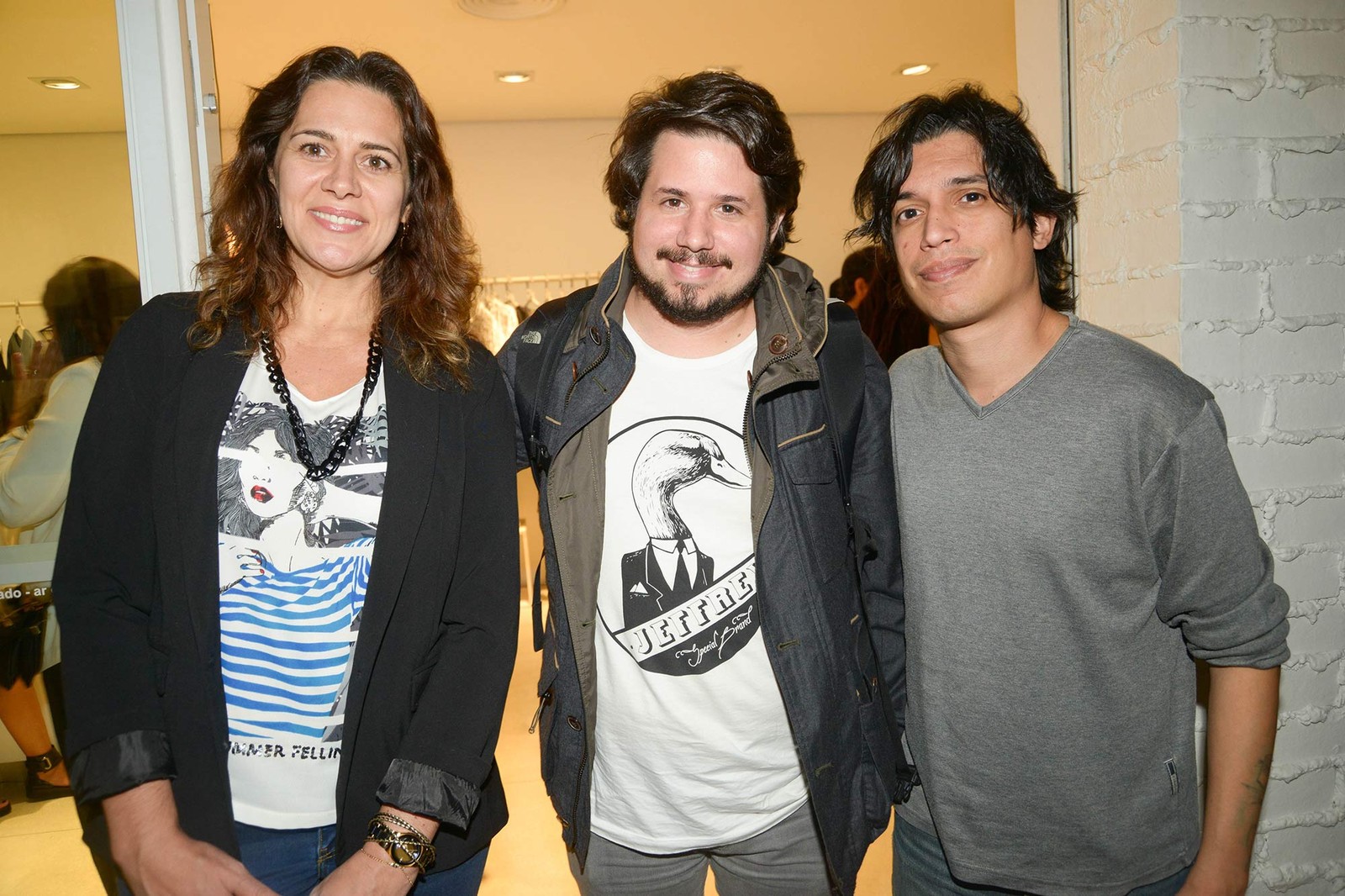 UMA apresenta coleção-cápsula e inaugura expo de fotos de Gil Inoue ...