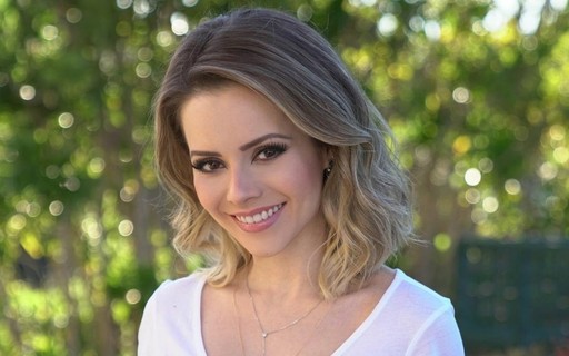 Sandy sobre desafio de compor: "Uma faceta minha das mais controversas ...