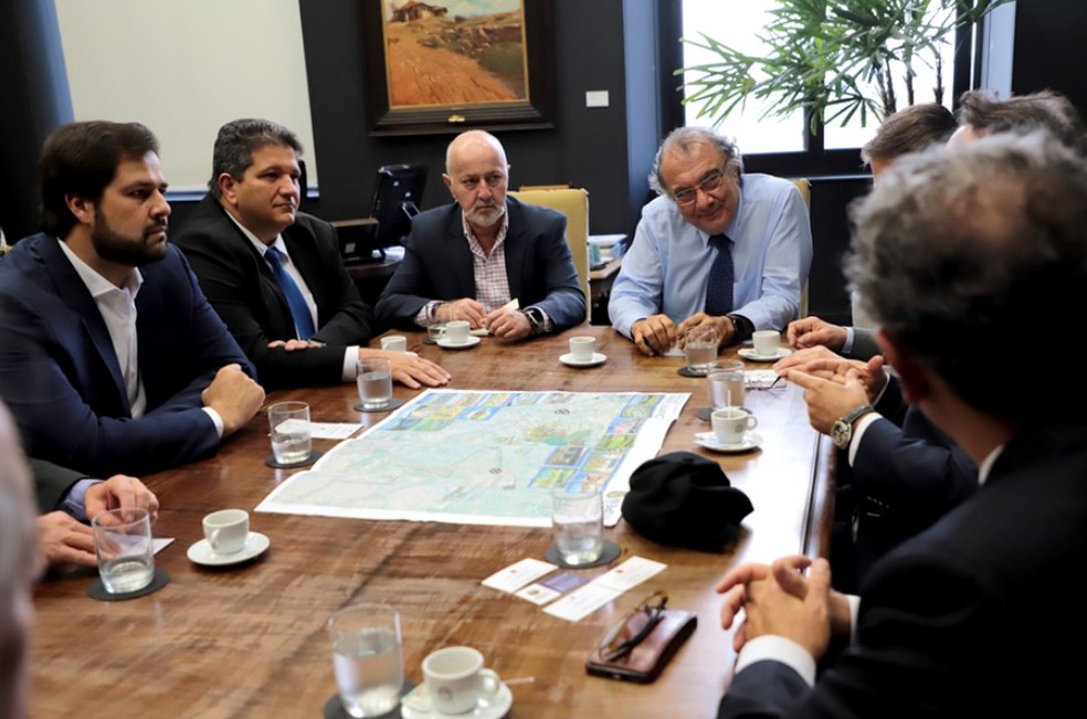 Reunião entre prefeitura e governo estadual discute criação do Distrito ...