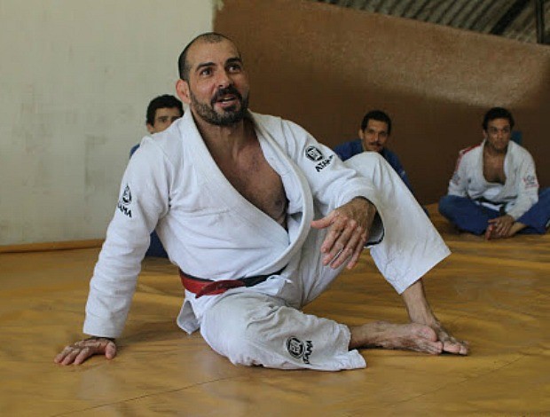Sylvio Behring ensina técnicas de jiu-jitsu neste sábado em Vila Velha ...