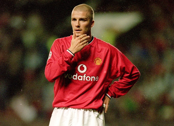 Por ordem de Ferguson, Beckham tirou moicano antes de final em 2000