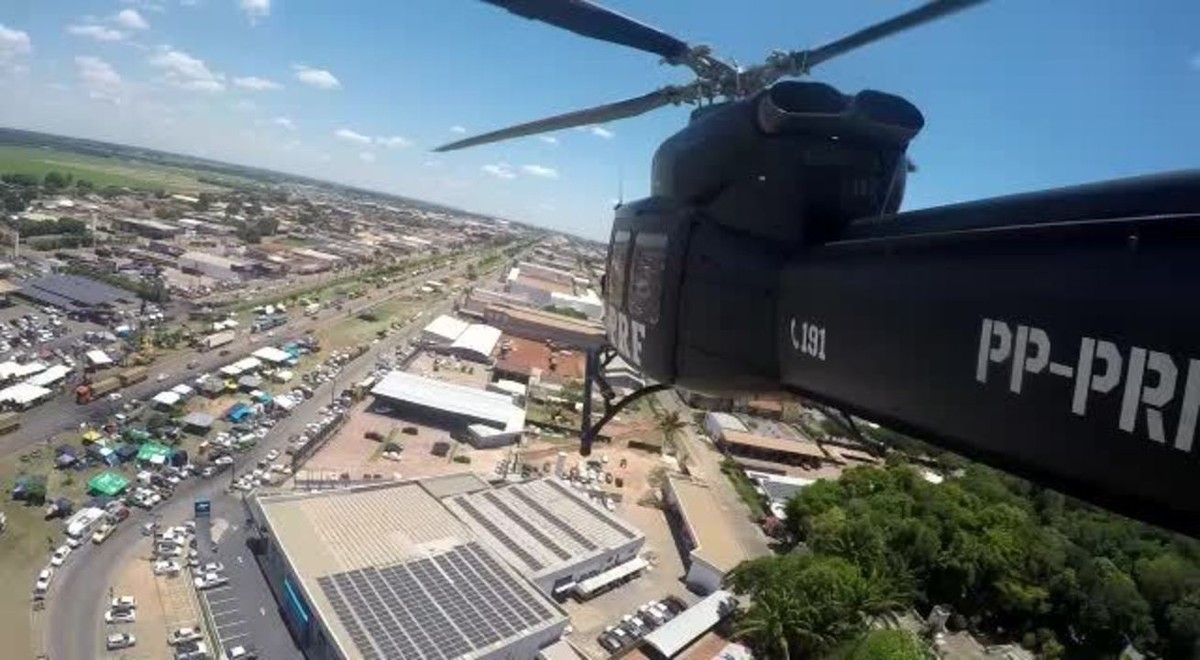 Tropa de choque da PRF desbloqueia três pontos em rodovias federais de ...