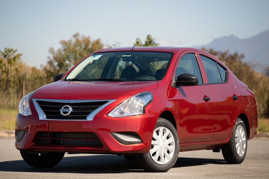Teste: Nissan Versa V-Drive é ideal para Uber e táxi, mas e para você ...