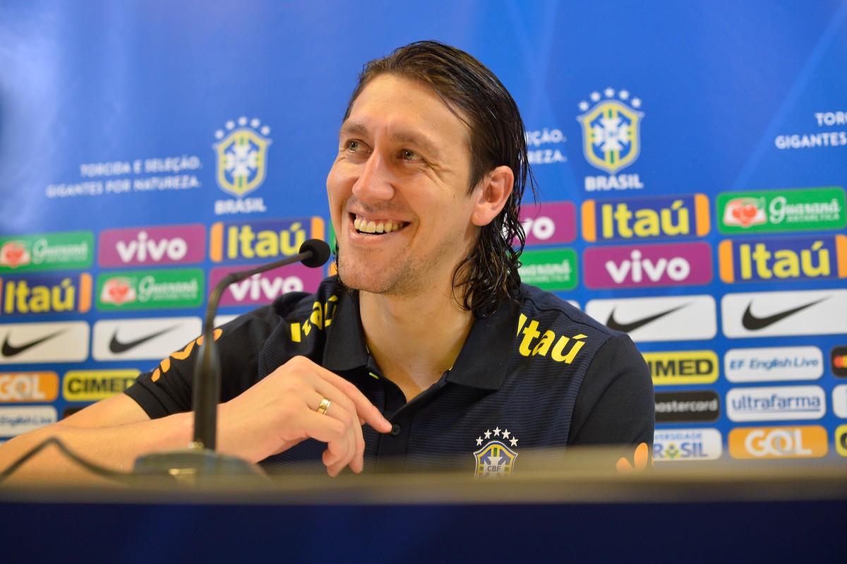 Mais experiente, Cássio tenta se firmar na Seleção: ''Me sinto mais ...