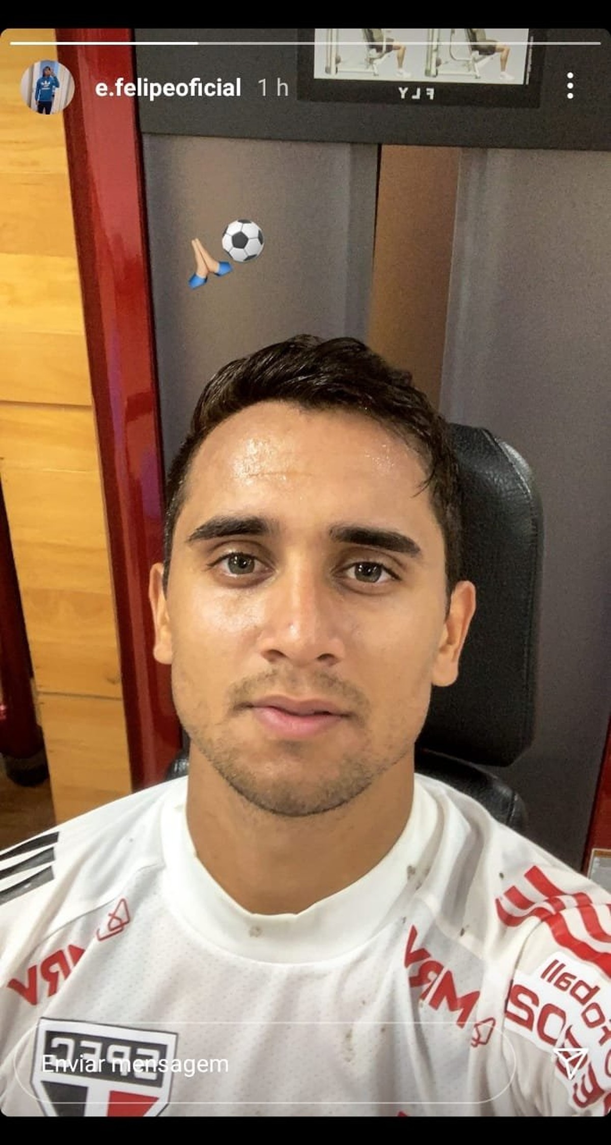 Everton Felipe volta ao São Paulo e treina no CT após empréstimo para o ...