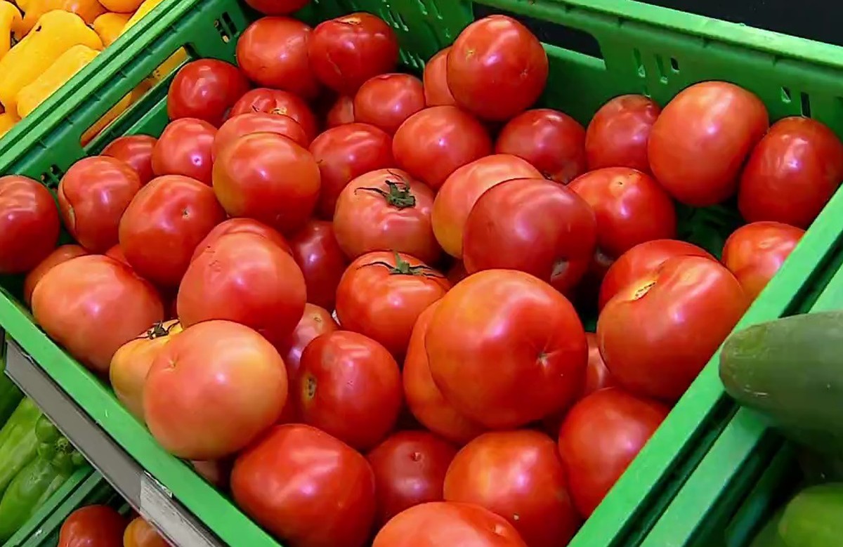 Com aumento de mais de 10%, tomate e batata elevam preço da cesta ...