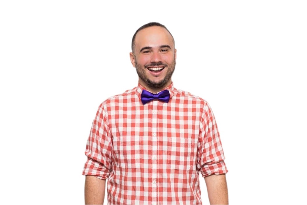 Comediante alagoano Ed Gama apresenta show solo em Campinas | Campinas ...