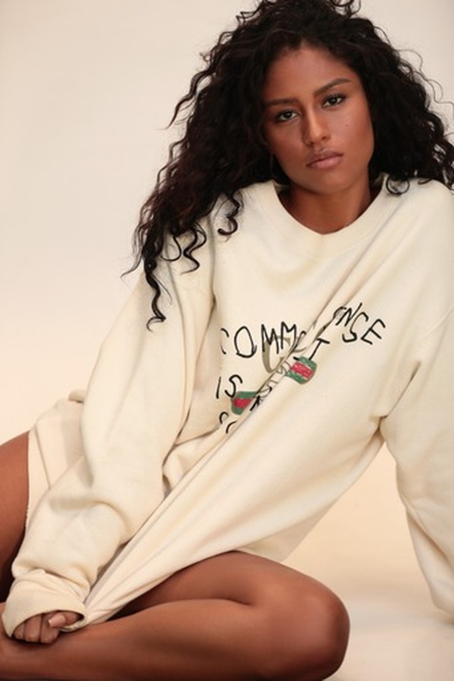 Artista versátil, Aoxi fala sobre estreia em 'Travessia' e criação de ...