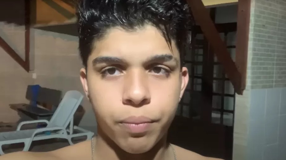 Influencer com mais de um milhão de seguidores é preso com notas falsas em Pernambuco