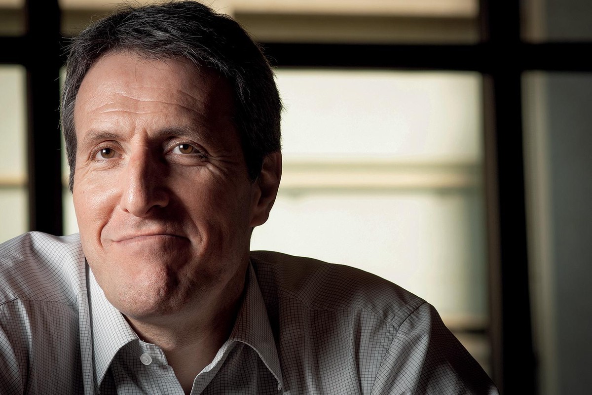 B3 lidera ranking do Valor 1000 no setor de Serviços Especializados ...