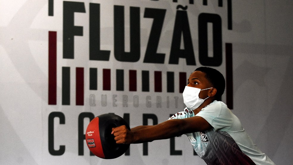 Revelação do Carioca, Kayky, do Fluminense, mira 1º Brasileirão ...